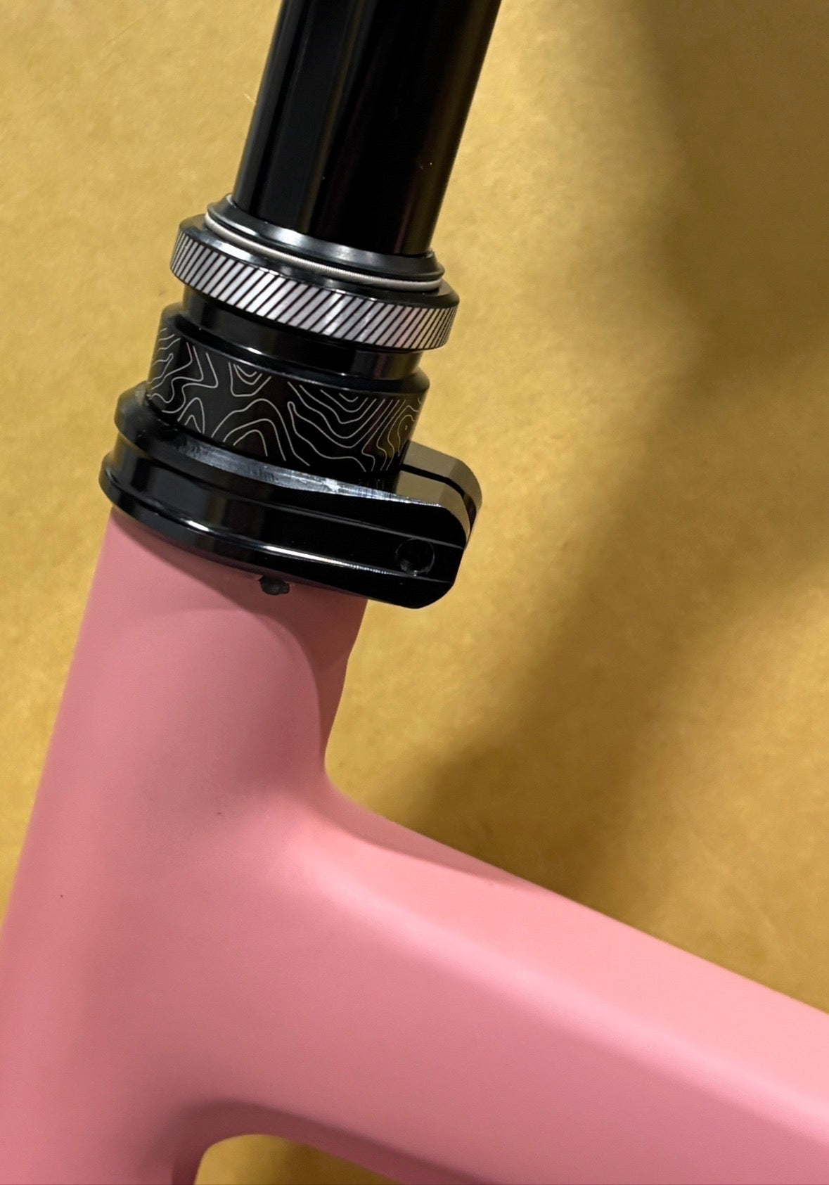 Delano Comp (Large) Outlet Dusty Rose o1215 – Ari Bikes